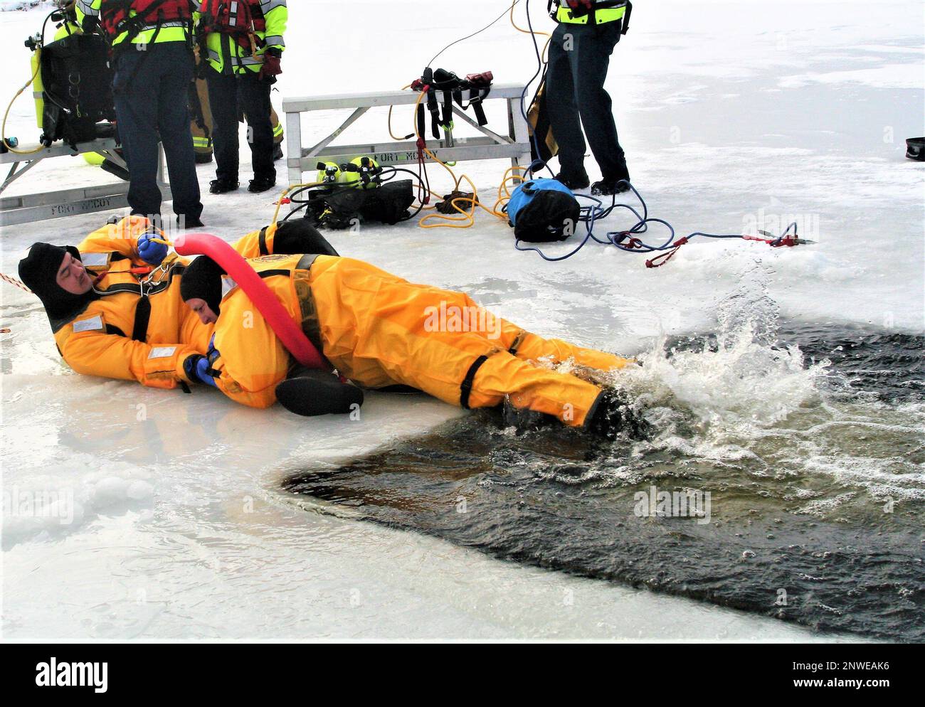 Surface ice rescue training hi-res stock photography and images - Alamy