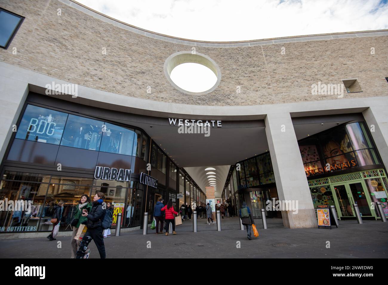 Westgate Shopping Centre, Oxford, entrance Stock Photo - Alamy