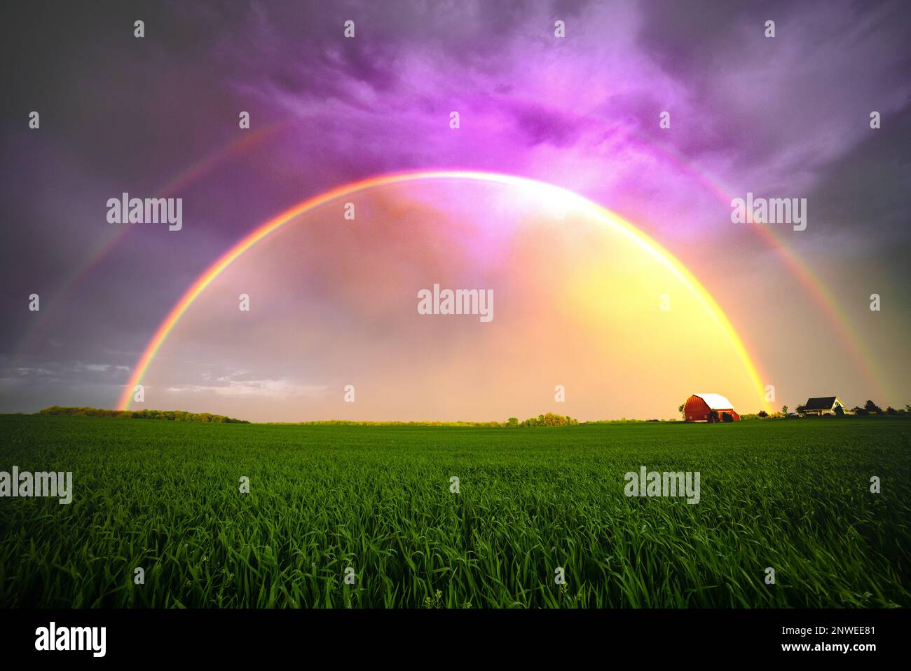 A stunning double rainbow seen in the farming prairies of the United ...