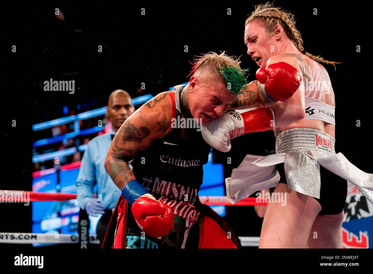 October 27, 2018 - New York, New York, USA - HEATHER HARDY (white ...