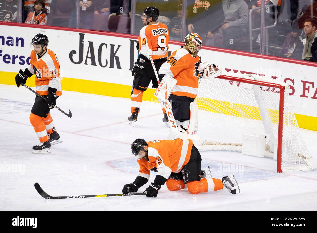 October 27, 2018: Philadelphia Flyers goaltender Michal Neuvirth (30 ...