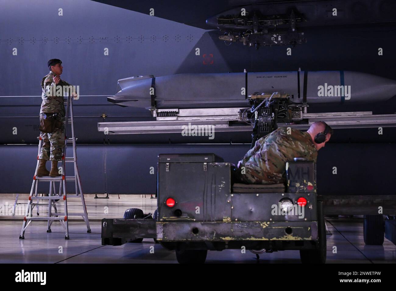 Blast fragmentation warhead hi-res stock photography and images - Alamy