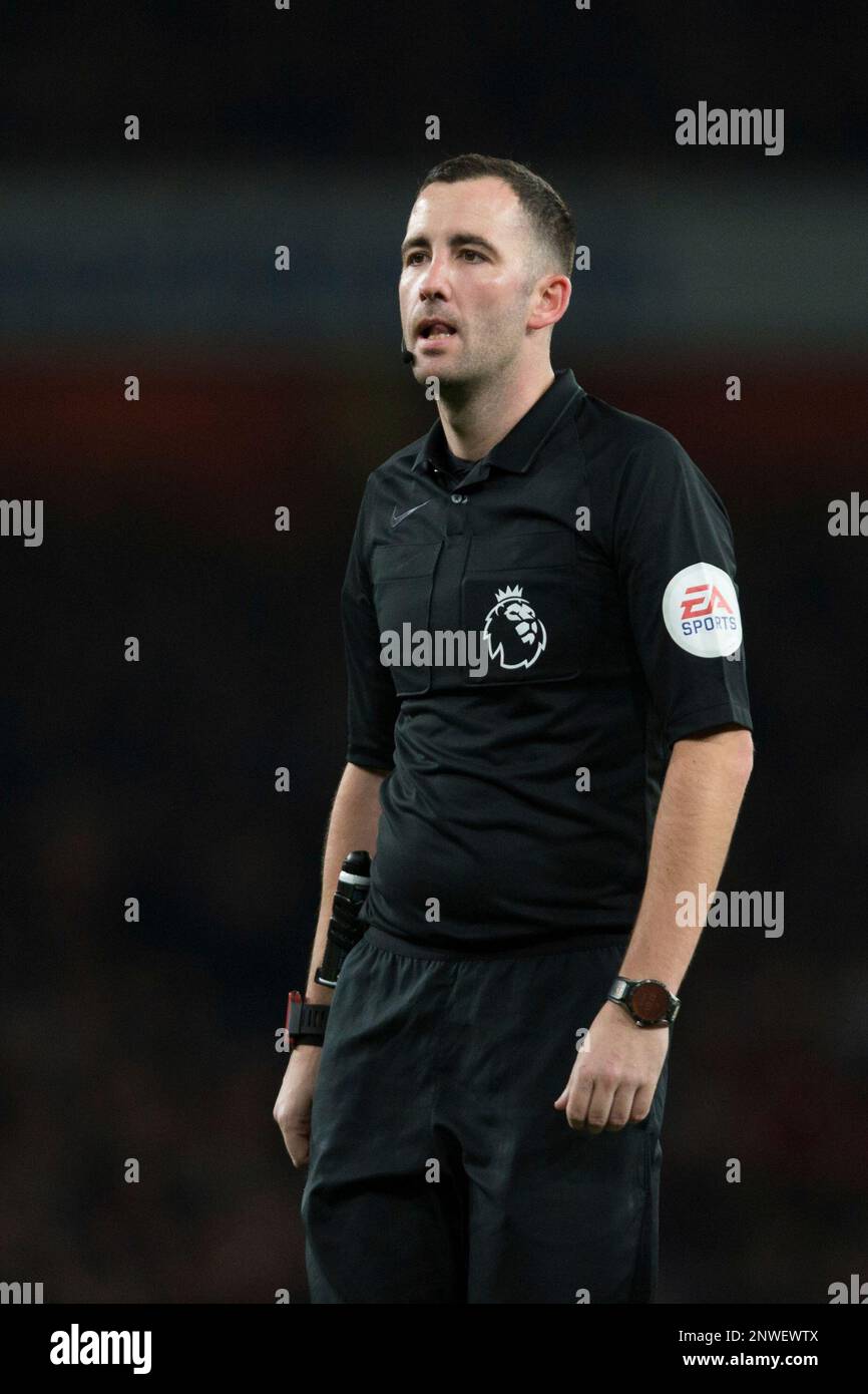 October 22, 2018 - London, United Kingdom - Referee Chris Kavanagh ...