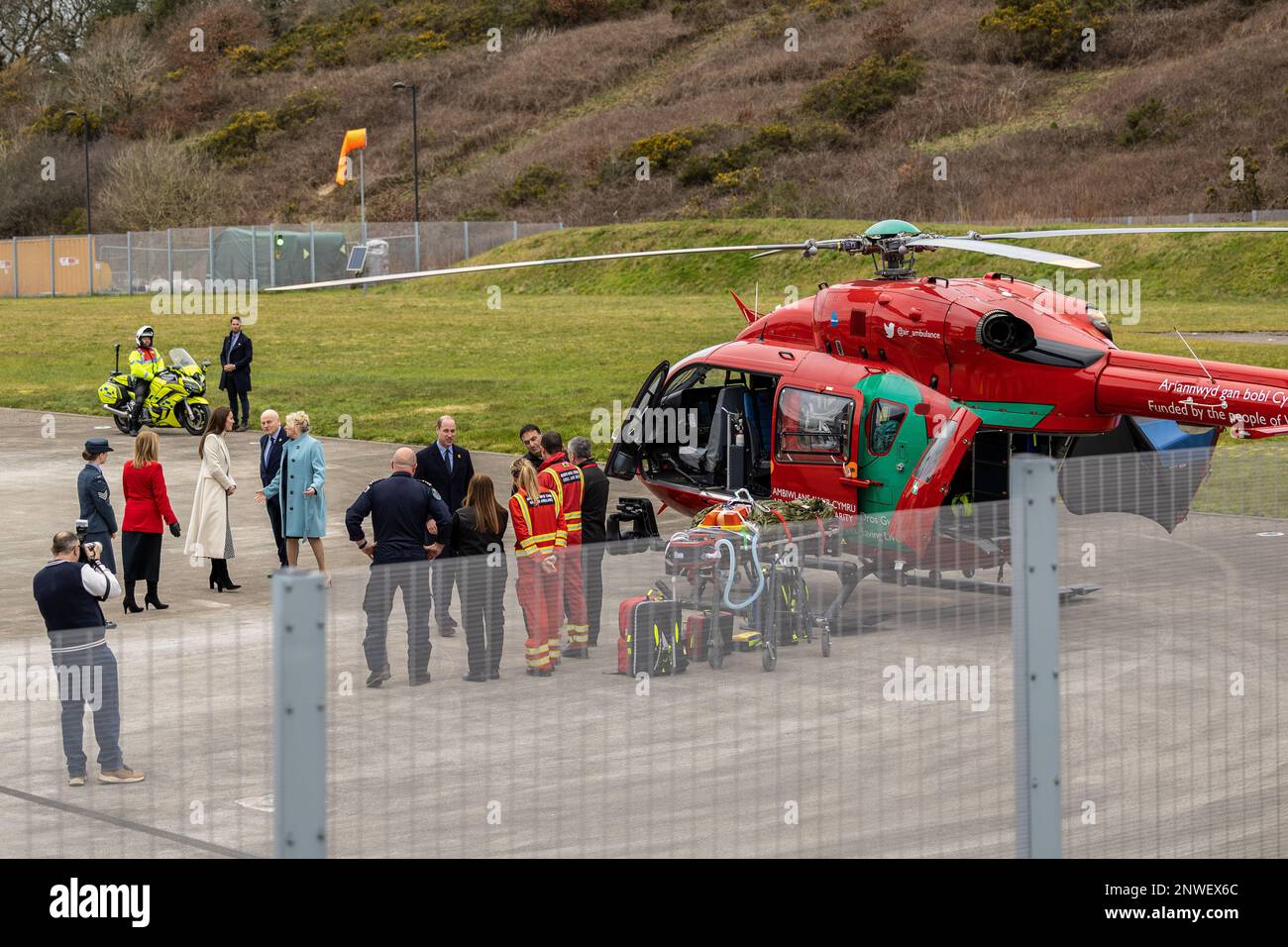 Llanelli air ambulance hq hi-res stock photography and images - Alamy