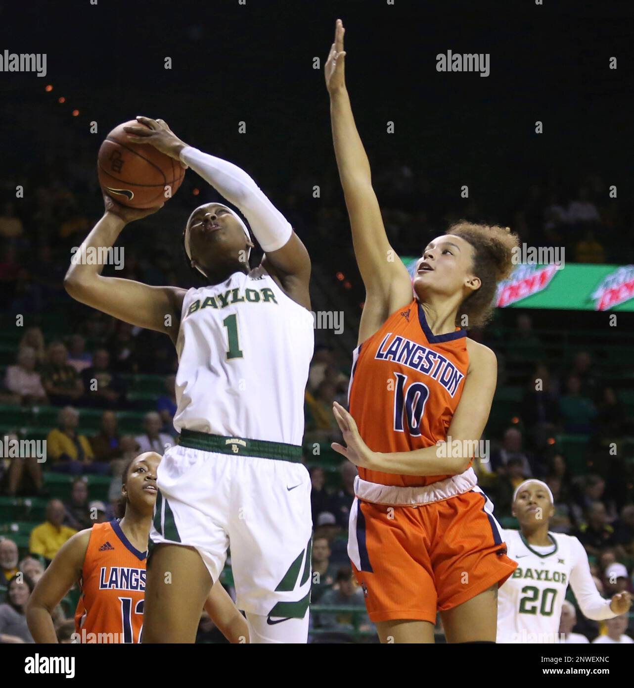 Baylor forward NaLyssa Smith (1) shoots past Langston's Alexia ...