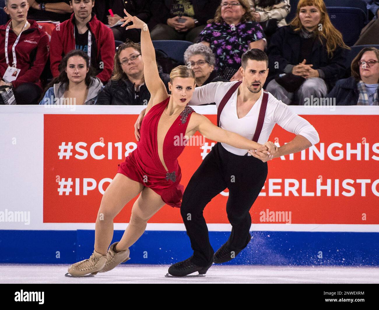 Madison Hubbell and Zachary Donohue, of the United States, perform ...