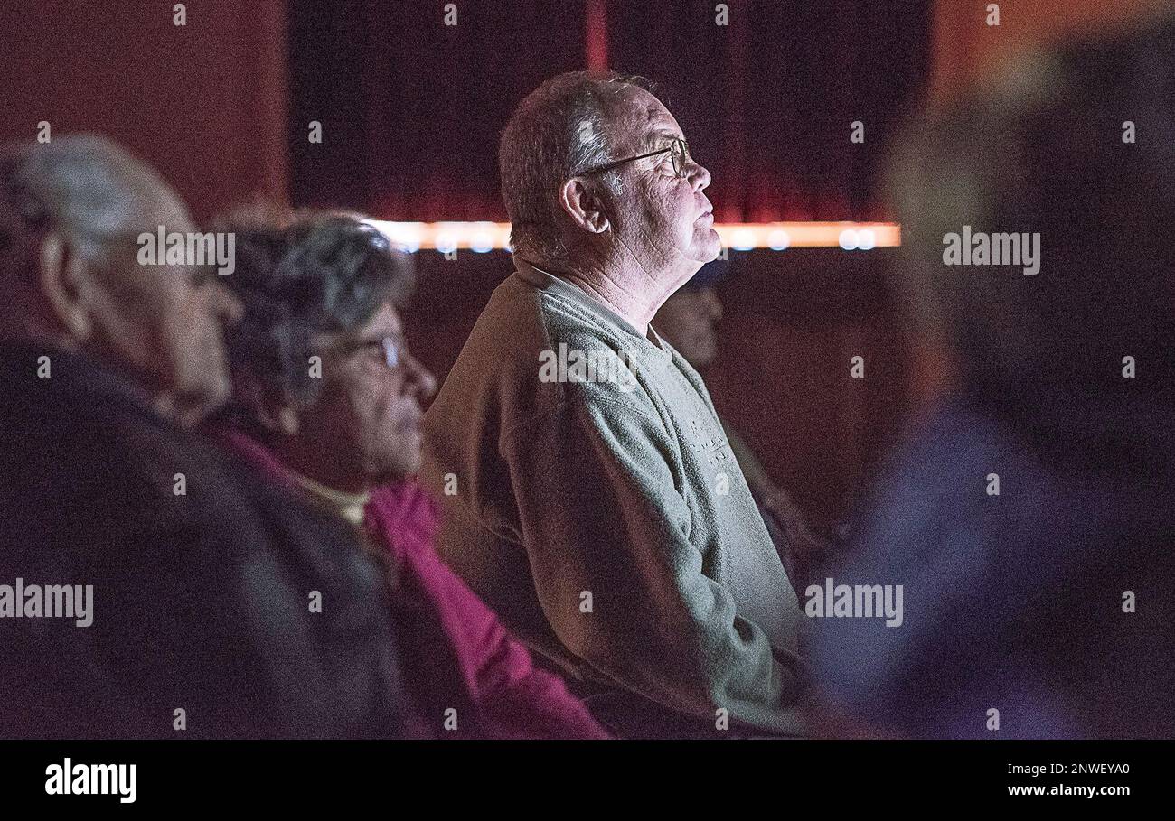 Tim Caverly presents a slideshow and radio show of his children's story ...