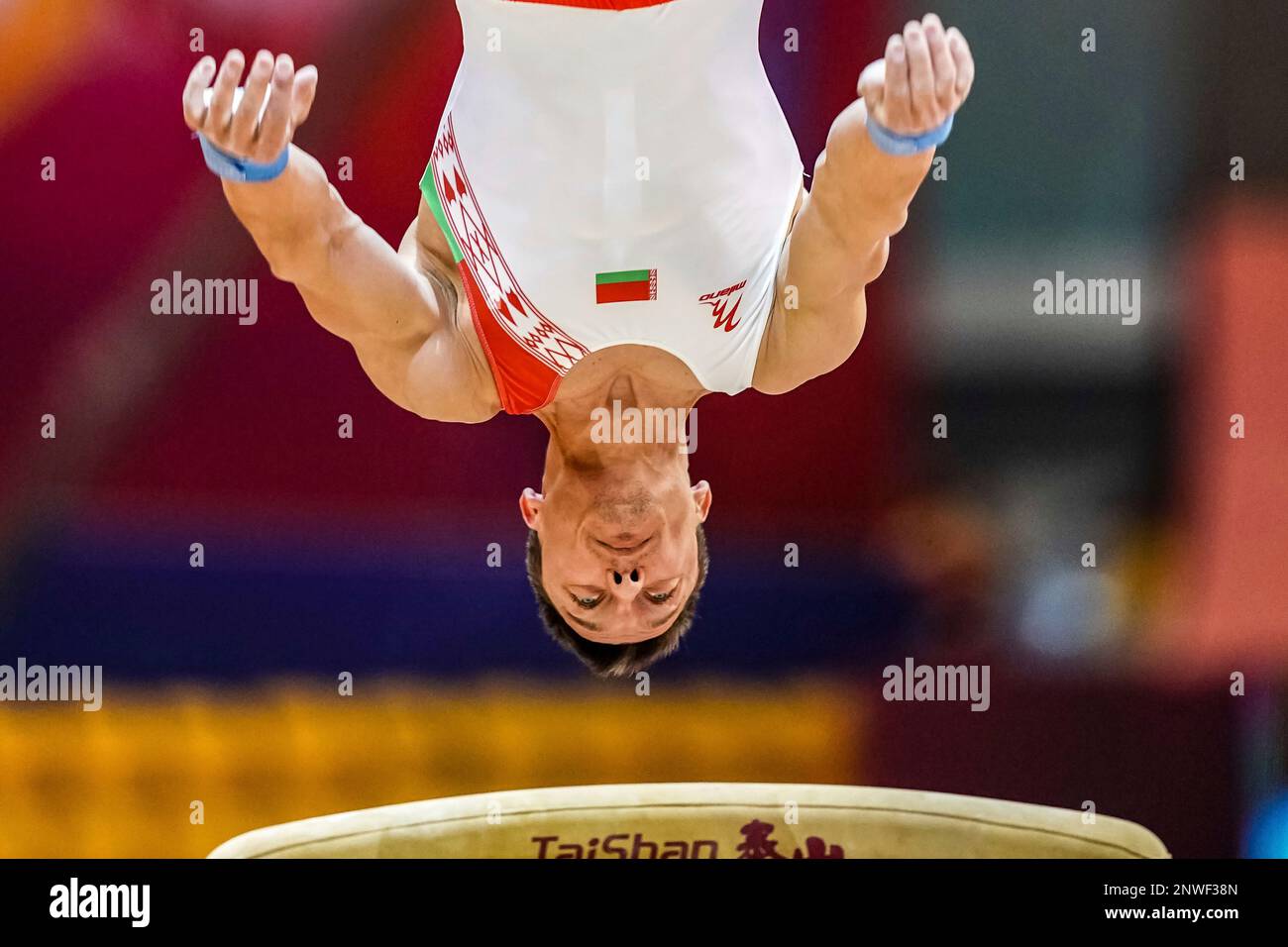 October 25, 2018: Dennis Goossens of Belgium during vault qualification ...