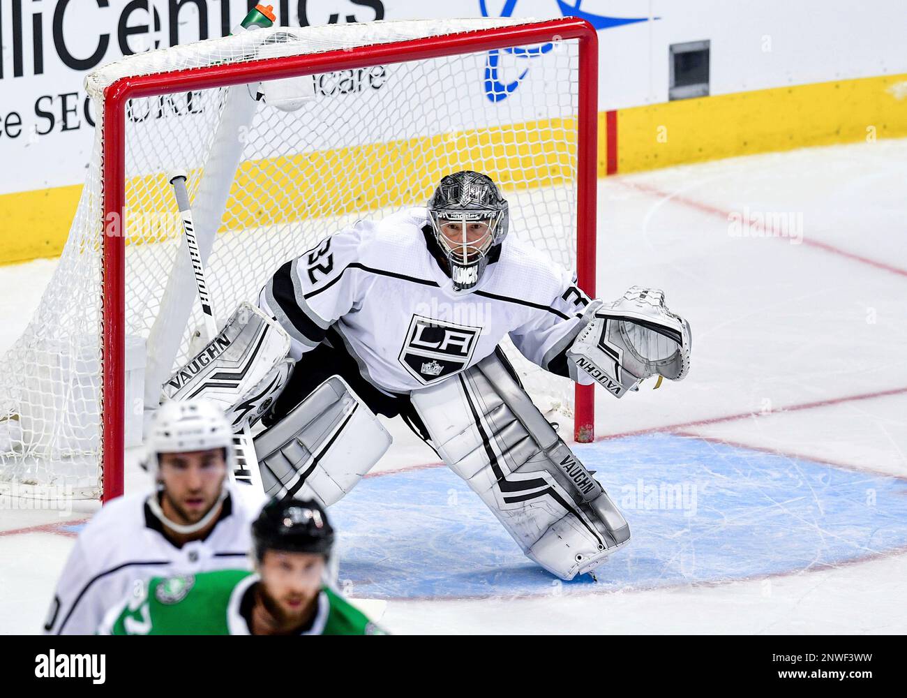 Los Angeles Kings goaltender Jonathan Quick (32) during the Los Angeles ...