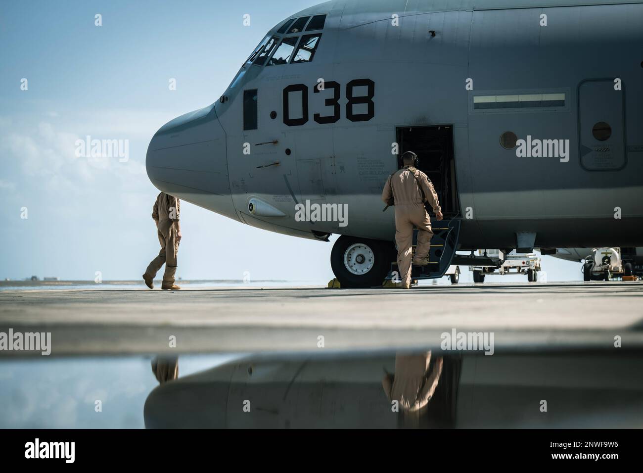 U.S. Marine Corps Aircrew with the Marine Aerial Refueler Transport ...