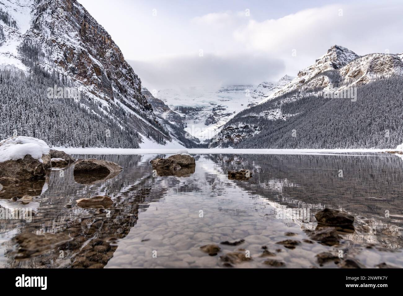 Lake Louise, Alberta, Canada - Incredible mountain scenery in winter ...