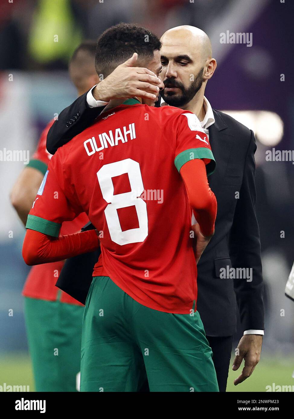 AL KHOR - (LR) Azzedine Ounahi of Morocco, Morocco coach Walid Regragui ...