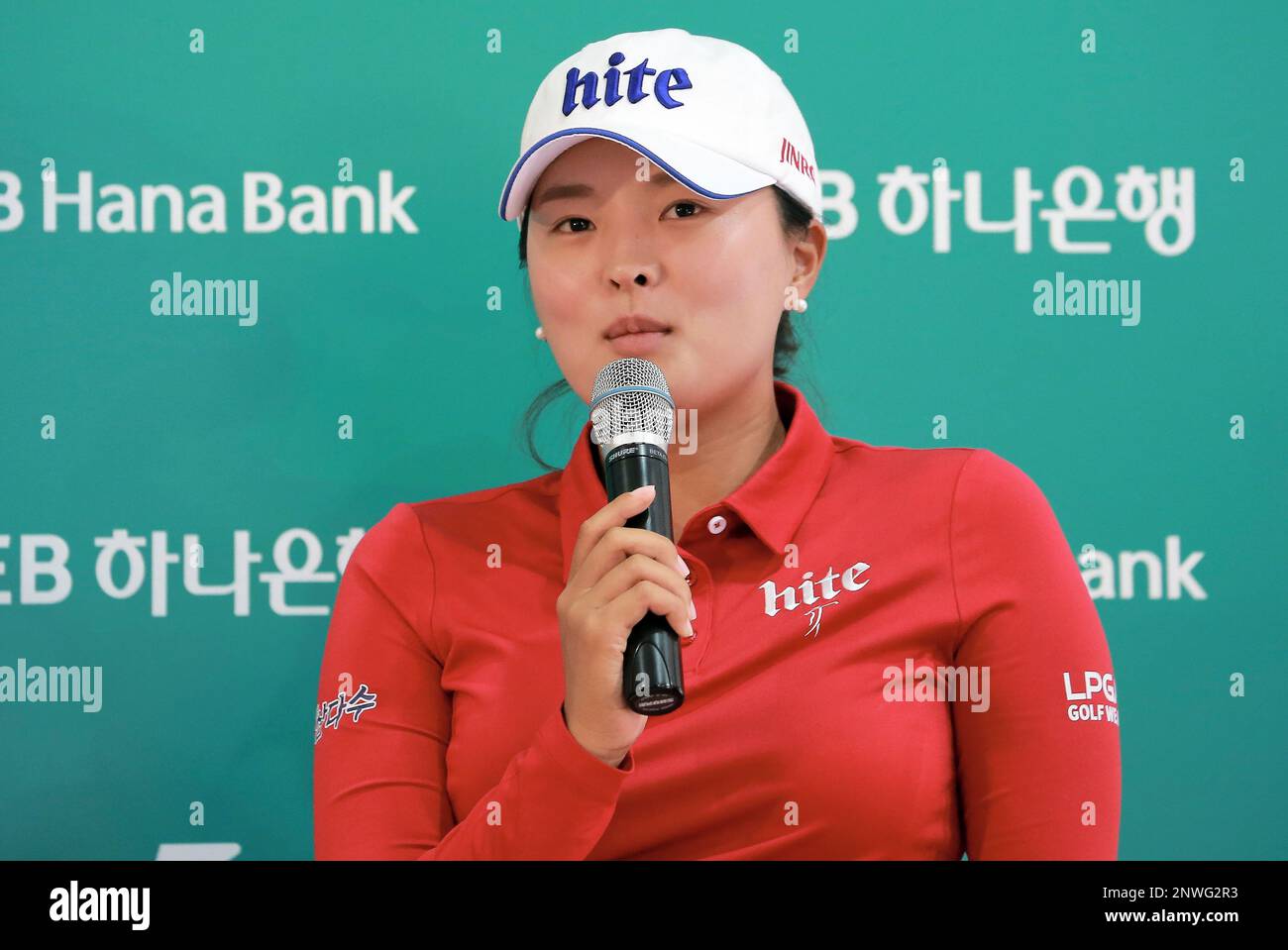 October 8, 2018 - Incheon, South Korea - A Six LPGA Players (from left Brooke Henderson, Sun Woo ...