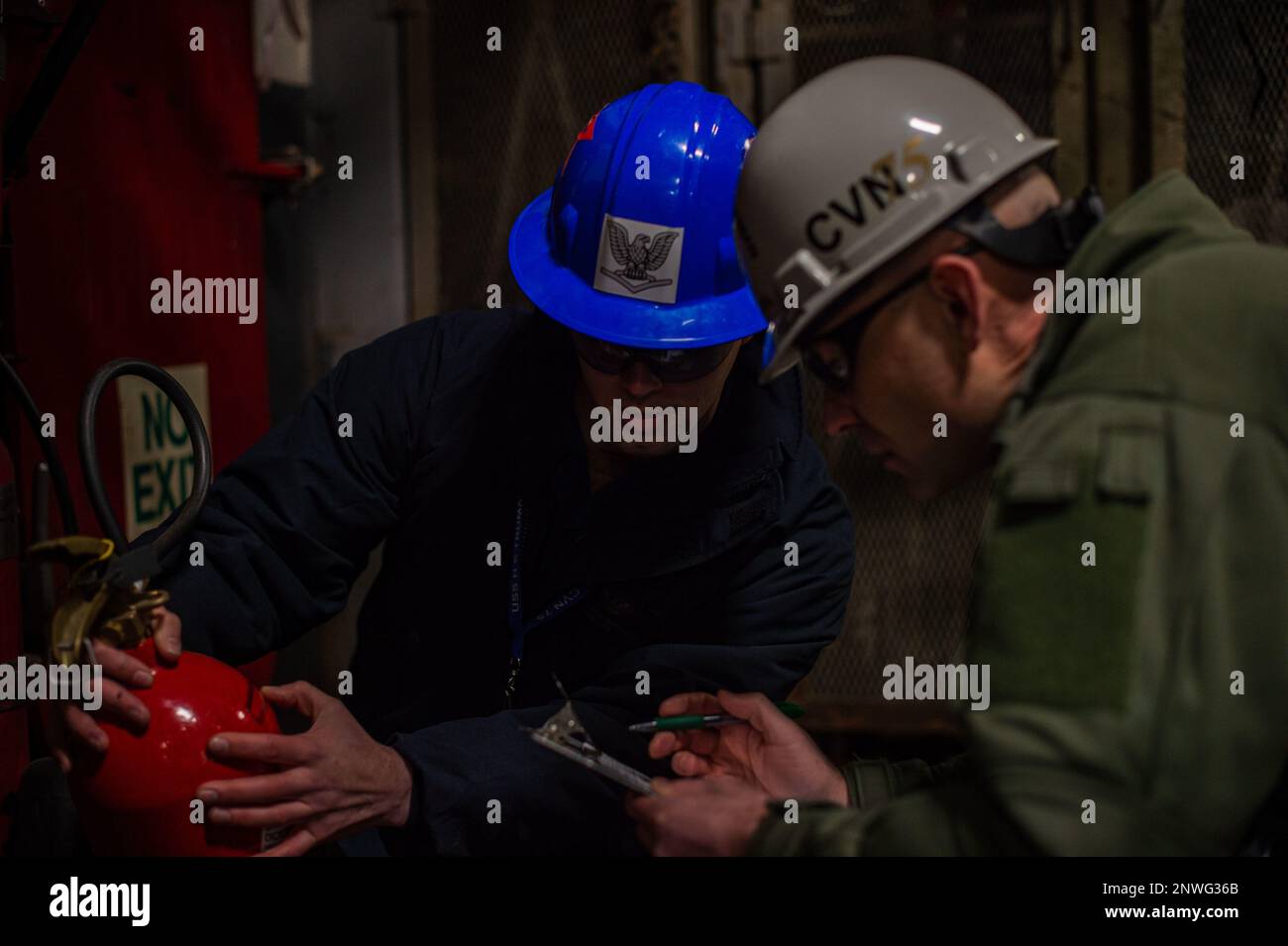 230127-N-JR318-1036 PORTSMOUTH, Va. (Jan. 27, 2023) Capt. Thomas Uhl ...