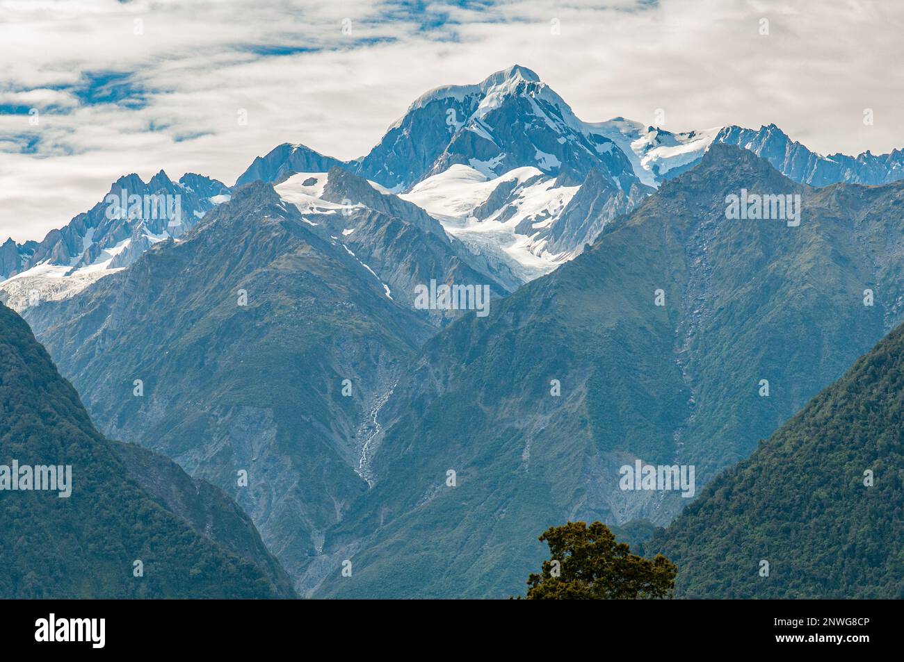 Mount Cook and the Southern Alps viewed from Glacier Country and the ...