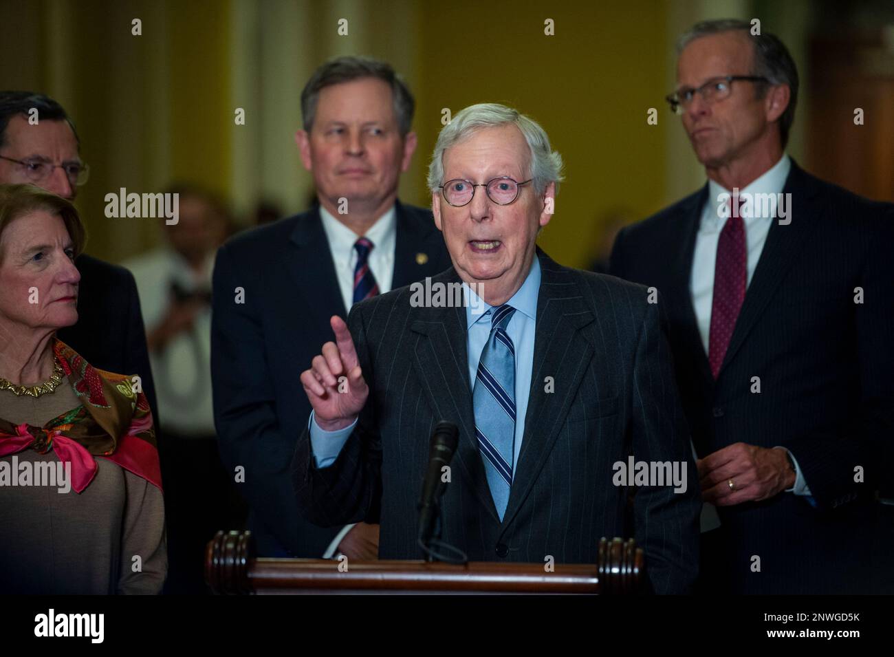 Mitch mcconnell february 28 2023 hi-res stock photography and images ...