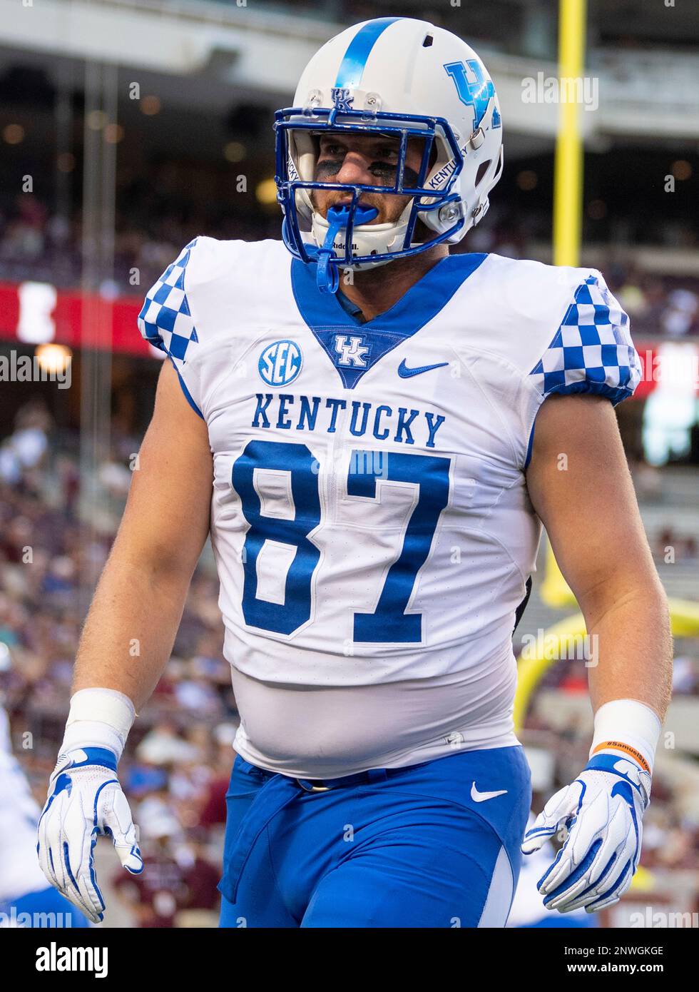 Kentucky tight end C.J. Conrad (87) before a game against Texas A&M ...