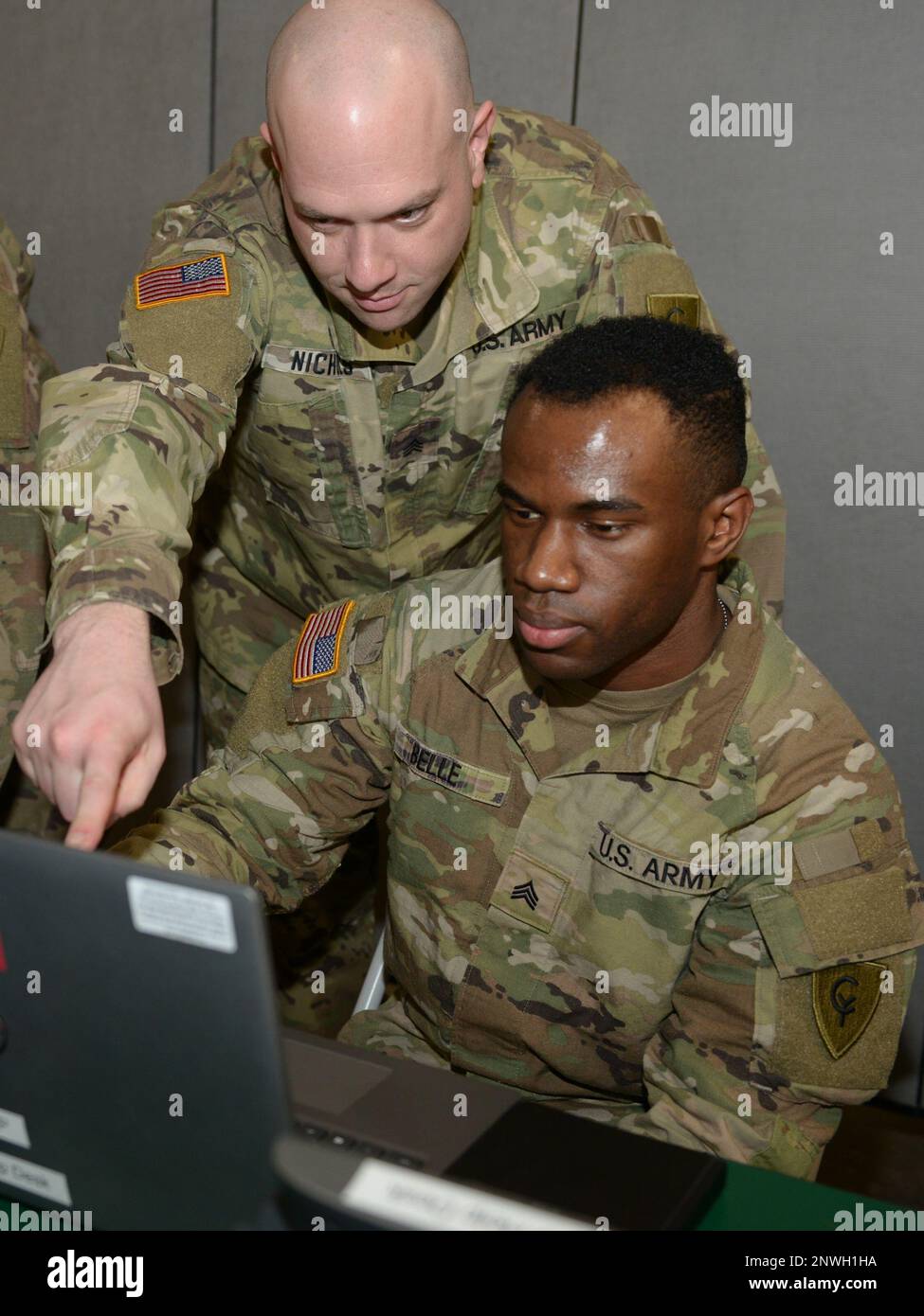 Indiana National Guard Soldiers with the 38th Infantry Division ...