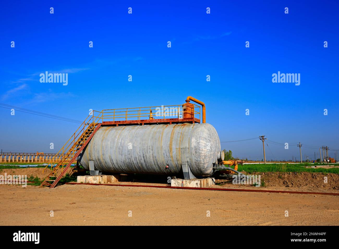 The oil tank Stock Photo - Alamy