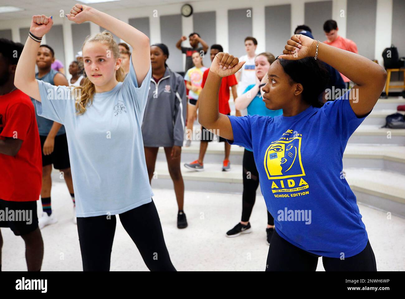 In a Thursday, Sept. 27, 2018 photo, Shayla Winn, who last year lost ...