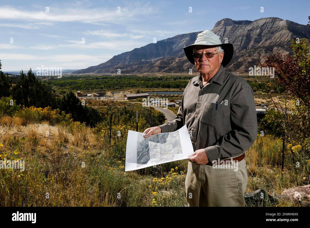 In this Wednesday, Sept. 26, 2018 photo, Larry Forman holds a ...