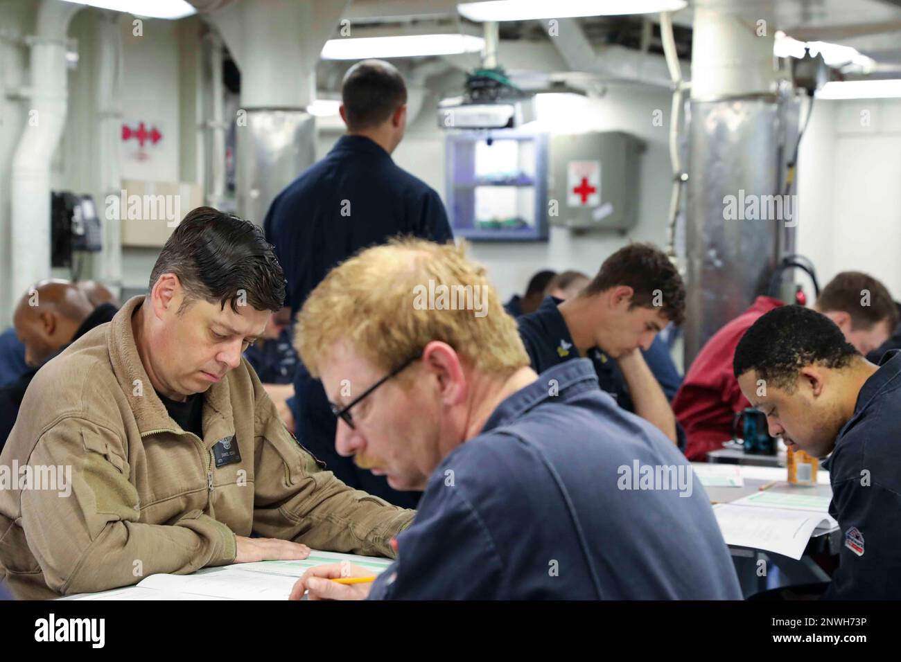 Navy chief petty officer christopher hi-res stock photography and ...