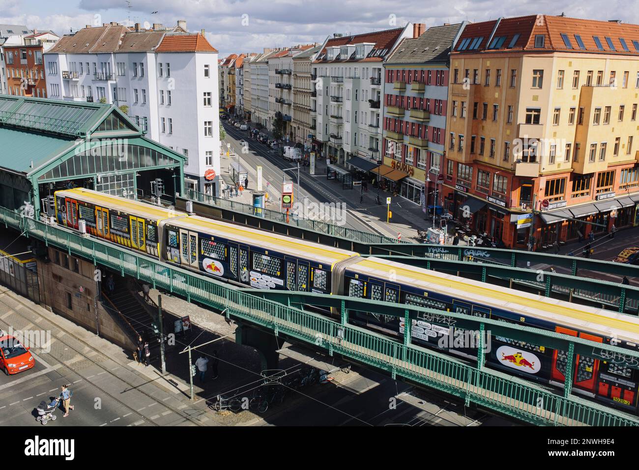 The world's largest sequencer has been built to help celebrate the 20th anniversary of the Red ...