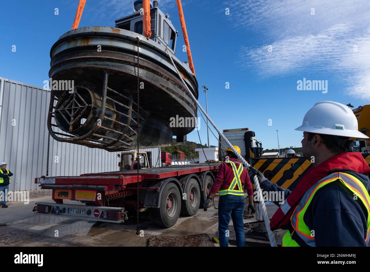 NAVAL SUPPORT ACTIVITY SOUDA BAY, Greece (Jan. 19, 2023) Crane ...