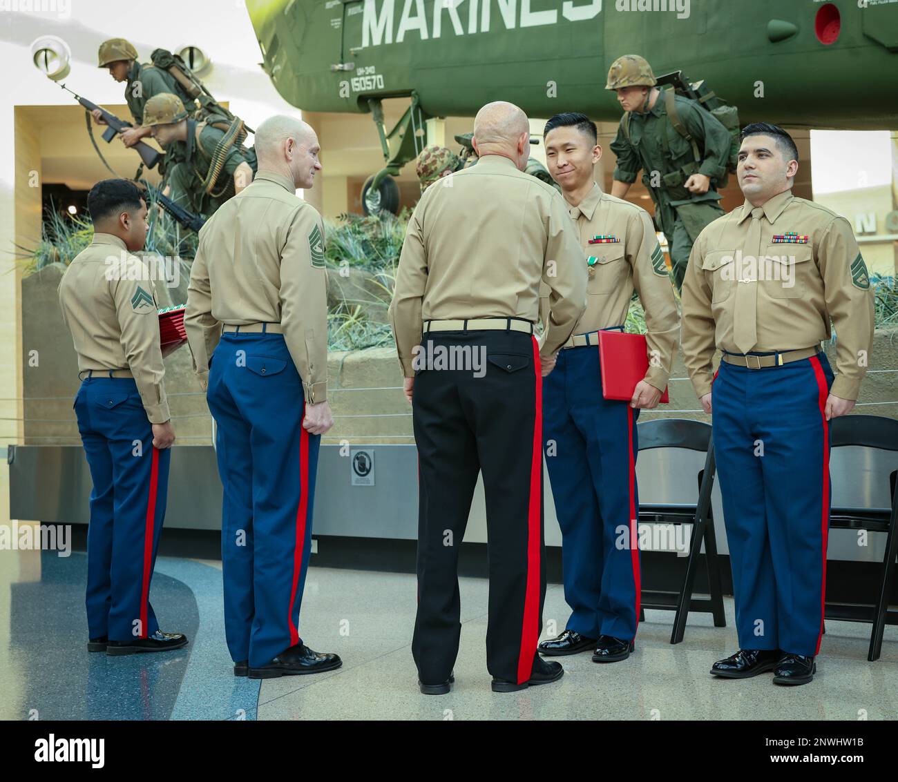 U.S. Marine Corps Staff Sgt. Choa Pengwarne, recruiter, Recruiting ...