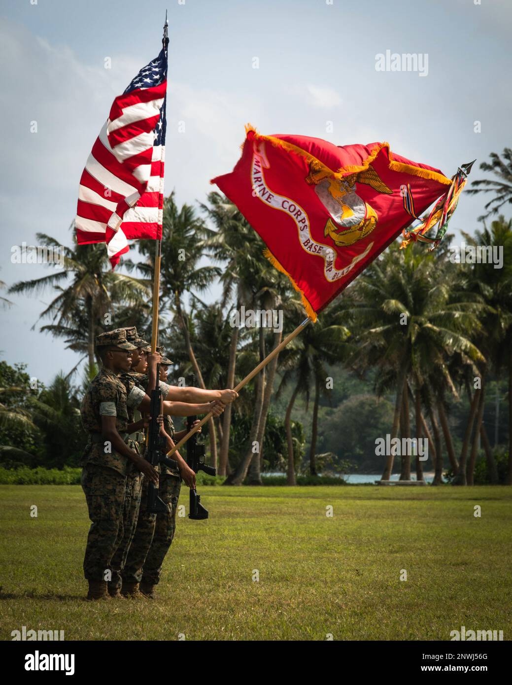 U.S. Marines with 1st Battalion, 2nd Marines, 2nd Marine Division ...
