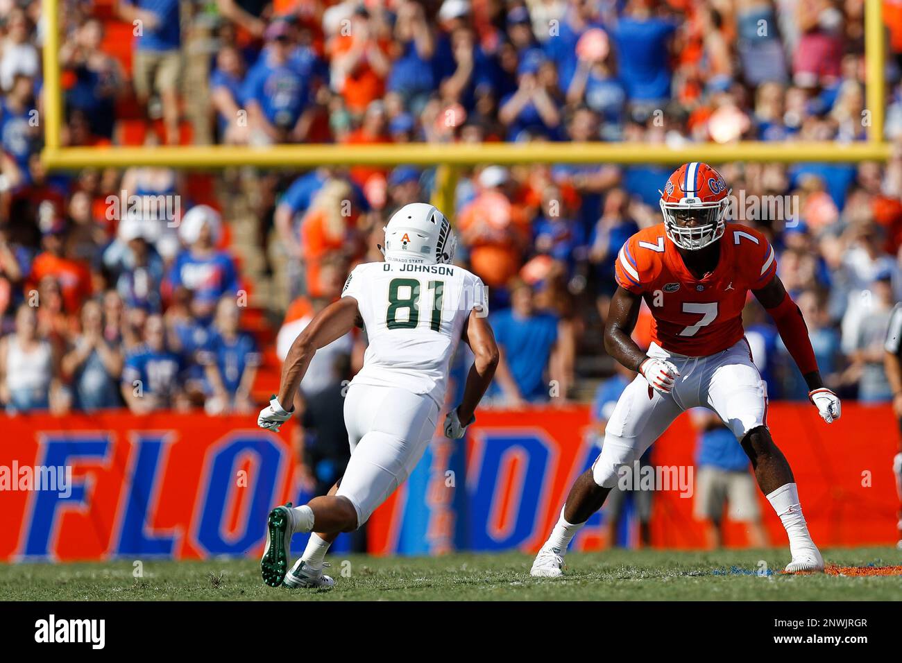 University of Florida Gators linebacker Jeremiah Moon (7) in coverage ...