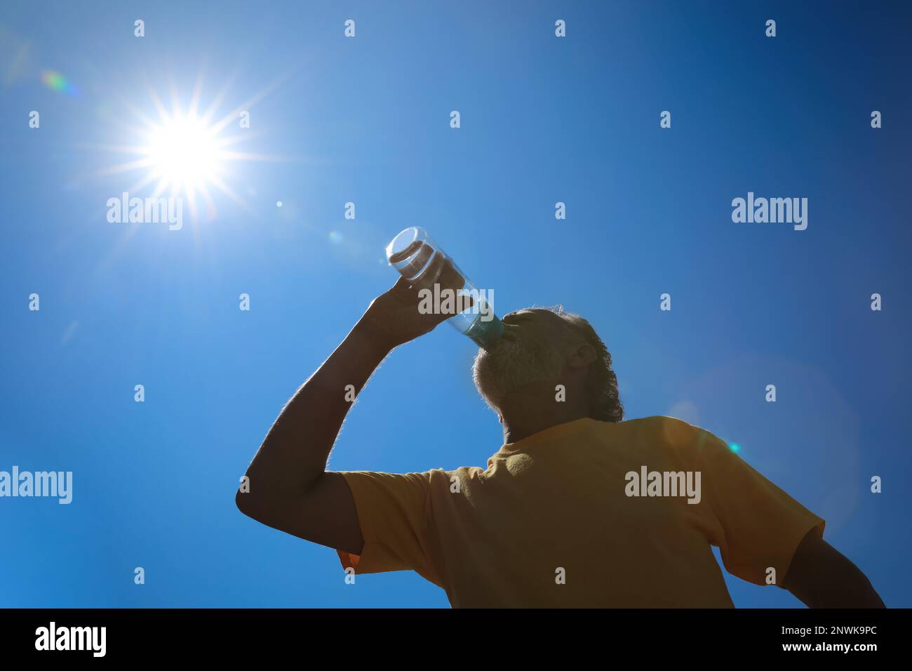 Prevent heat stroke hi-res stock photography and images - Alamy