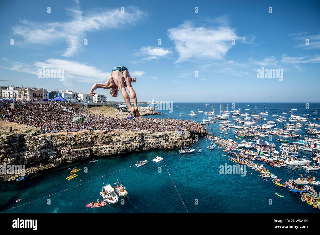 Briton Gary Hunt dives from the 27-metre platform to win the seventh and final men's stop of the ...