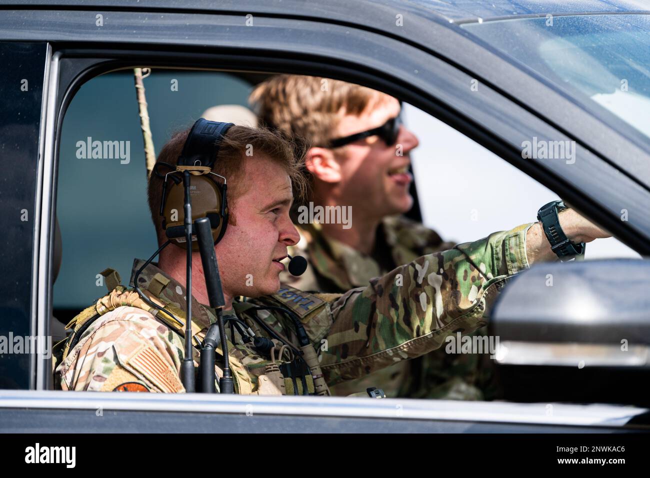 U.S. Air Force Tactical Air Control Party Airmen from the 1st Air ...