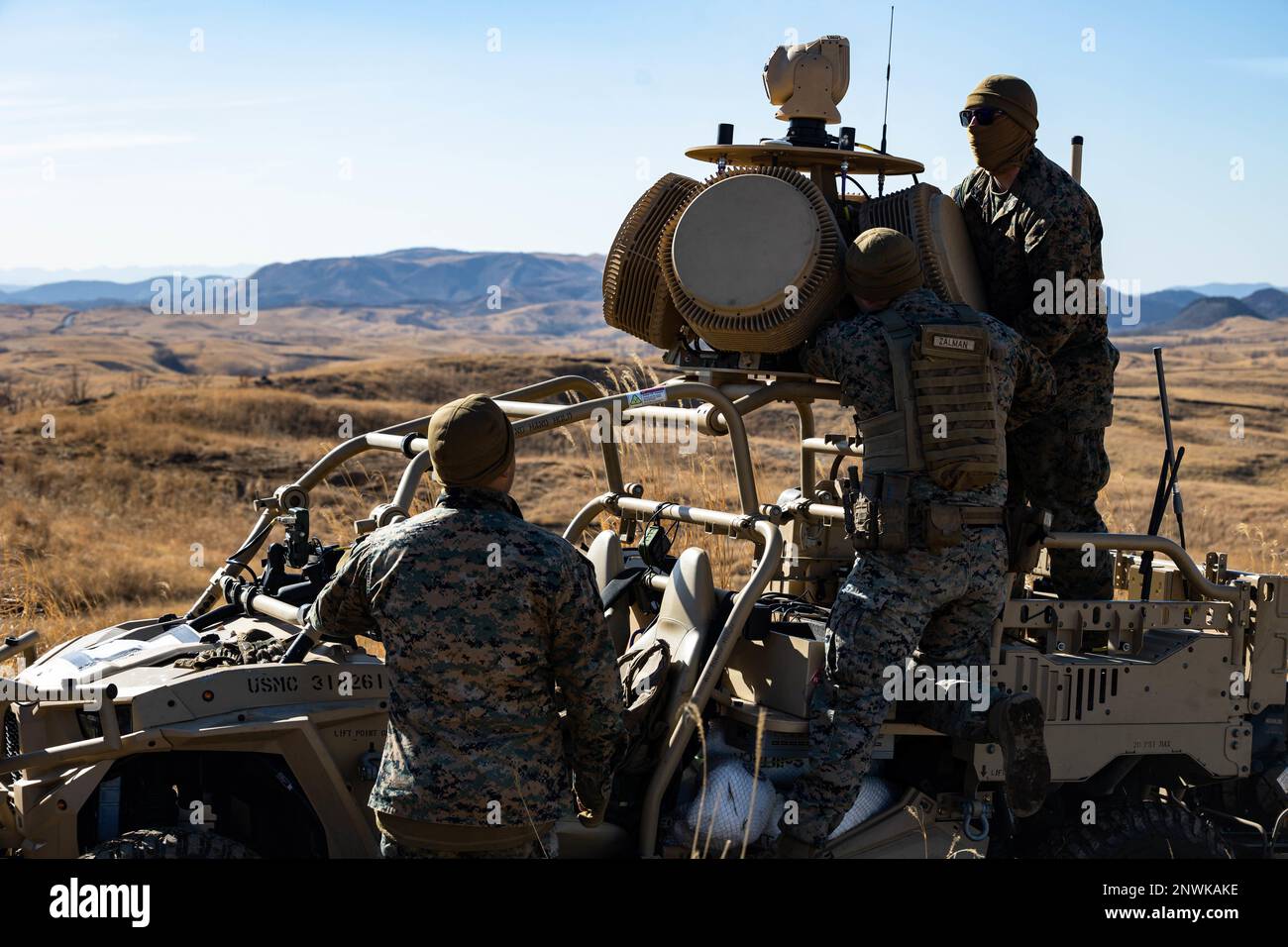 U.S. Marines with Marine Medium Tiltrotor Squadron 262 (Rein.), 31st ...