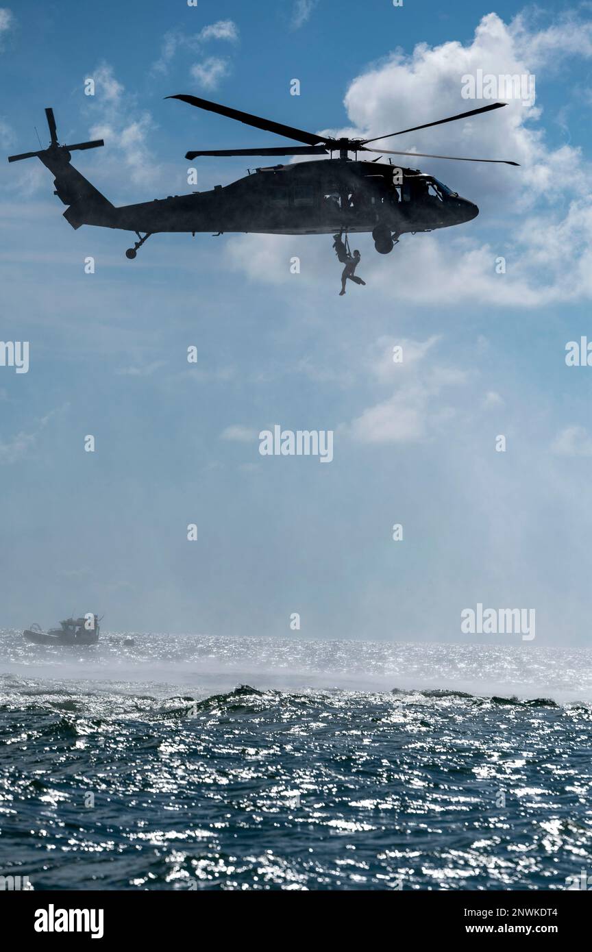 Members of the FBI's Hostage Rescue Team train on several water rescue ...