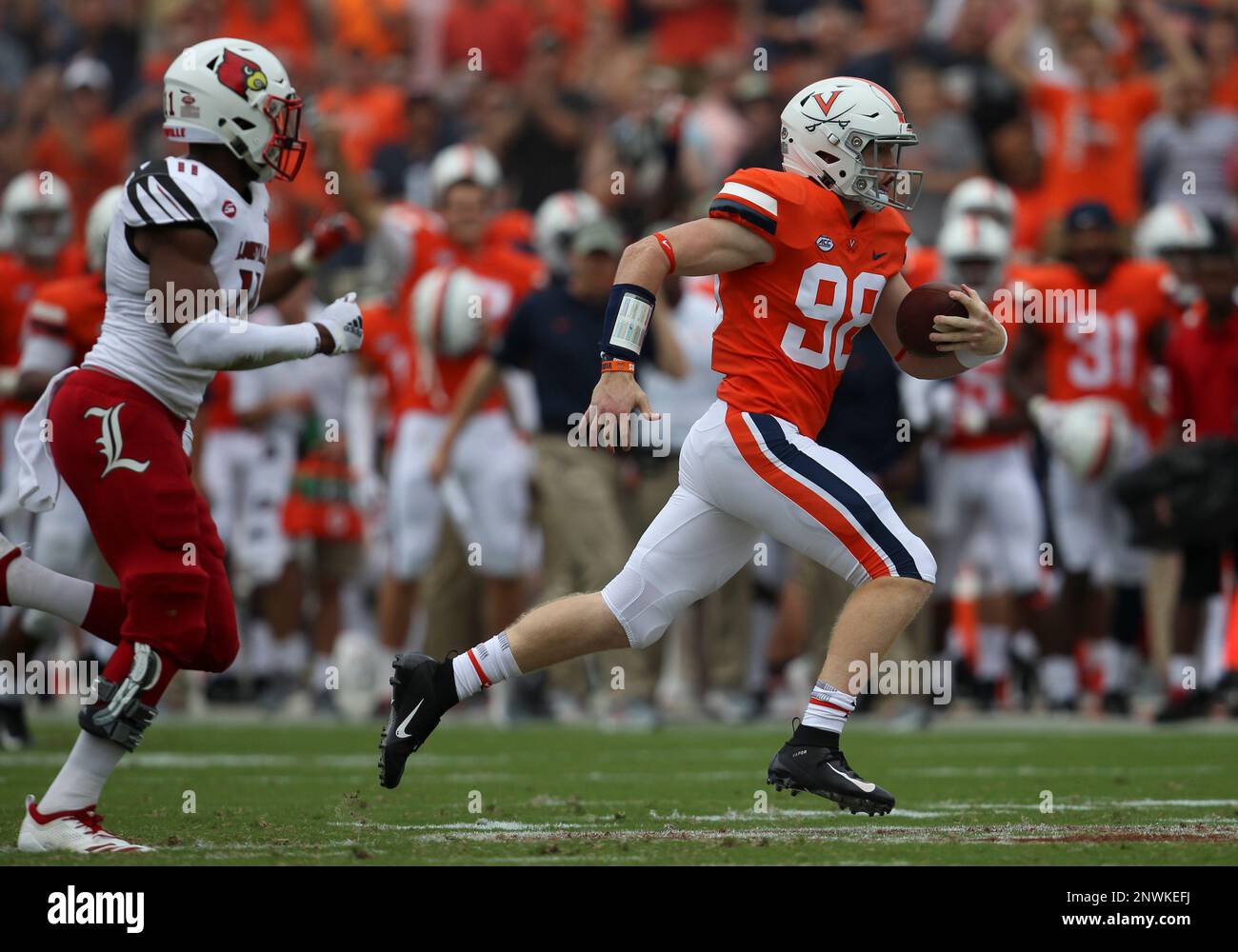 CHARLOTTESVILLE, VA - SEPTEMBER 22: Virginia quarterback Brennan ...