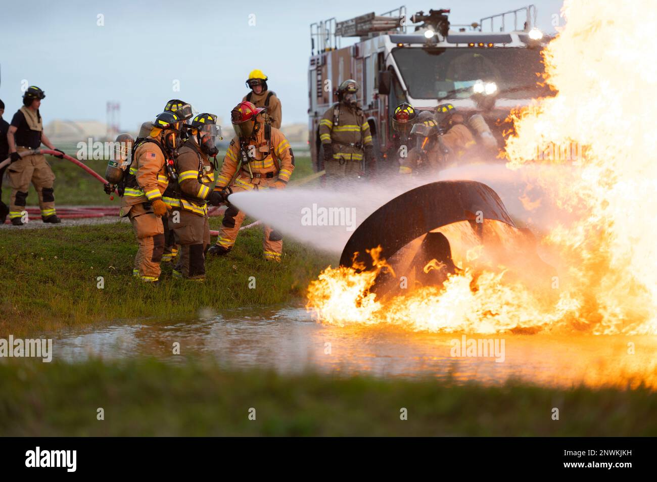 Australian firefighters hi-res stock photography and images - Alamy