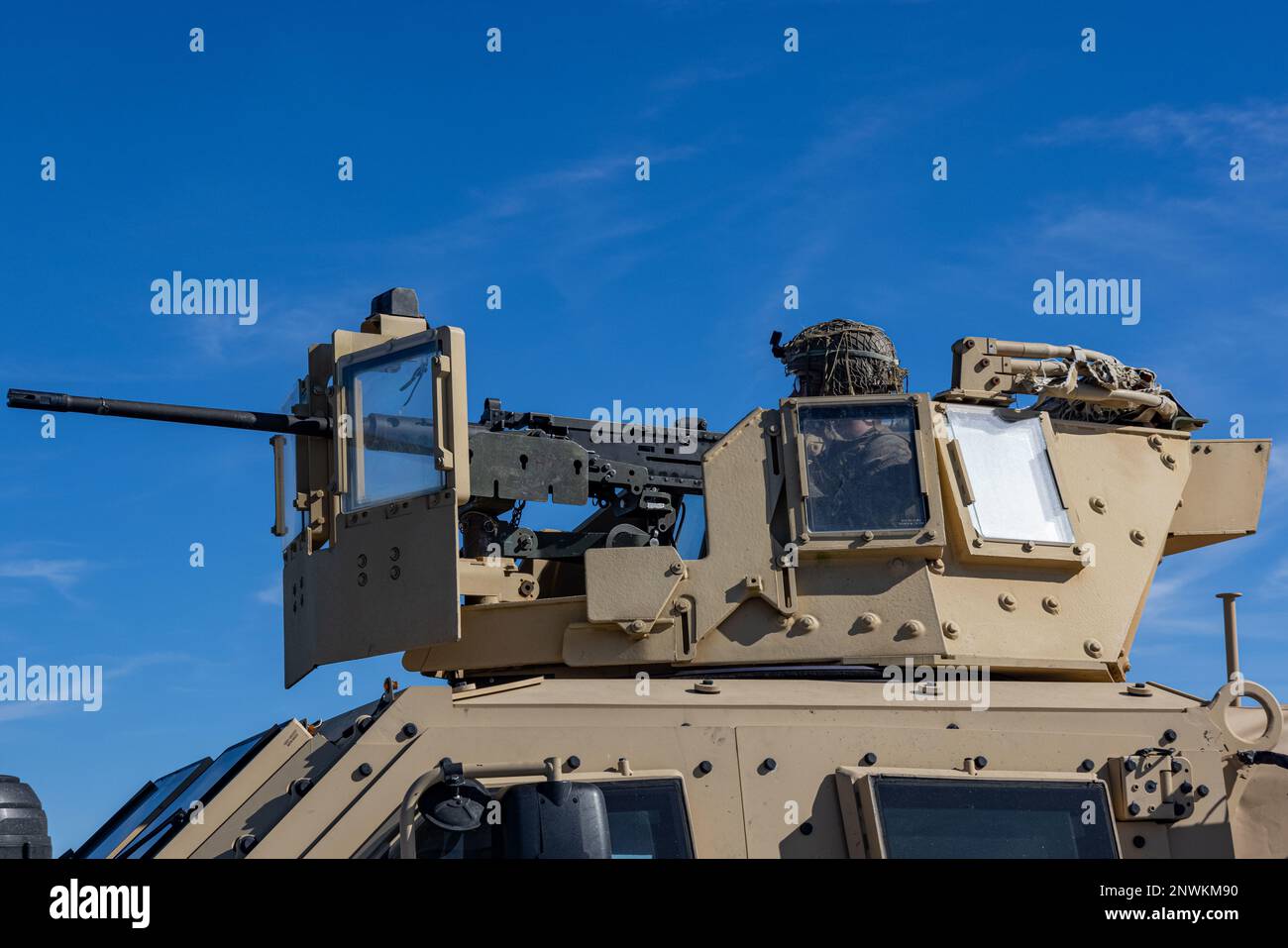 A U.S. Marine Corps machine gunner with Battalion Landing Team 1/6 ...