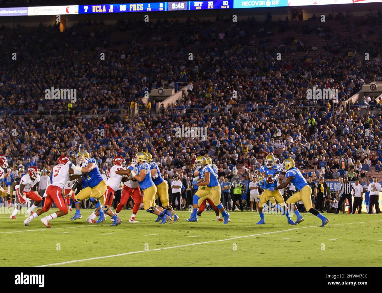 PASADENA, CA - SEPTEMBER 15: UCLA Bruins quarterback Dorian Thompson ...