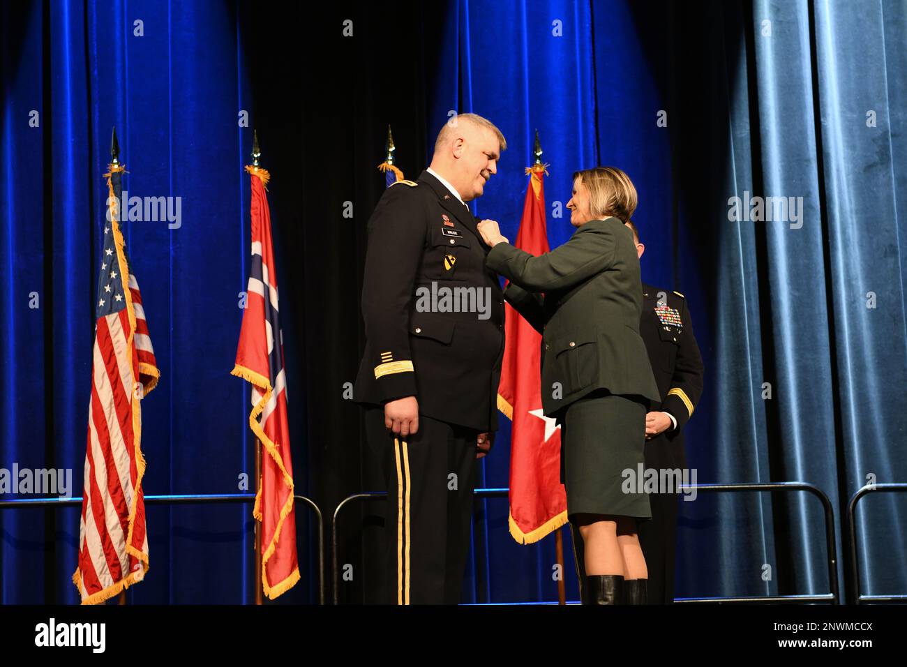 Chief of the Norwegian Home Guard, Maj. Gen. Elizabeth Michelsen presents Minnesota National ...