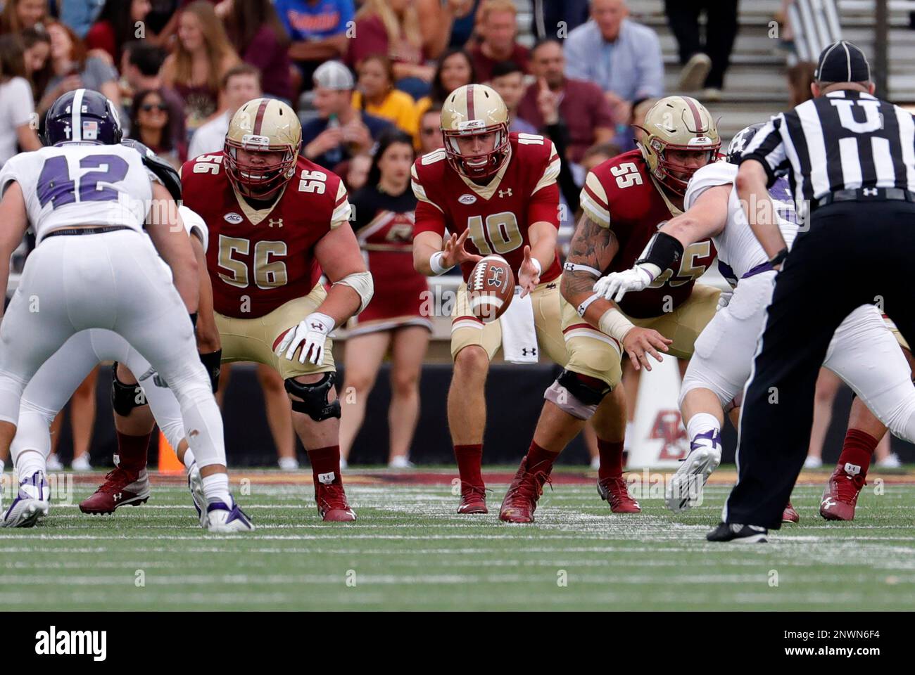 CHESTNUT HILL, MA - SEPTEMBER 08: Boston College quarterback Matt ...