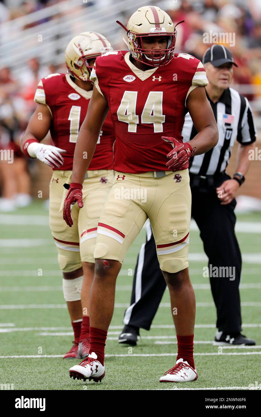 CHESTNUT HILL, MA - SEPTEMBER 08: Boston College defensive lineman ...