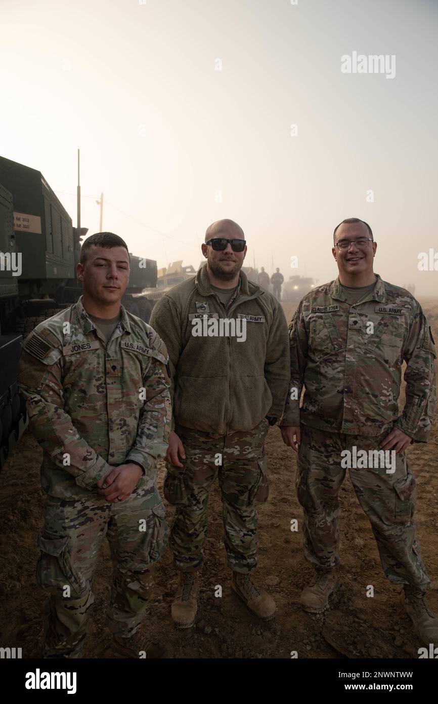 Soldiers with the 2nd battalion, 130th Field Artillery Regiment, Task ...