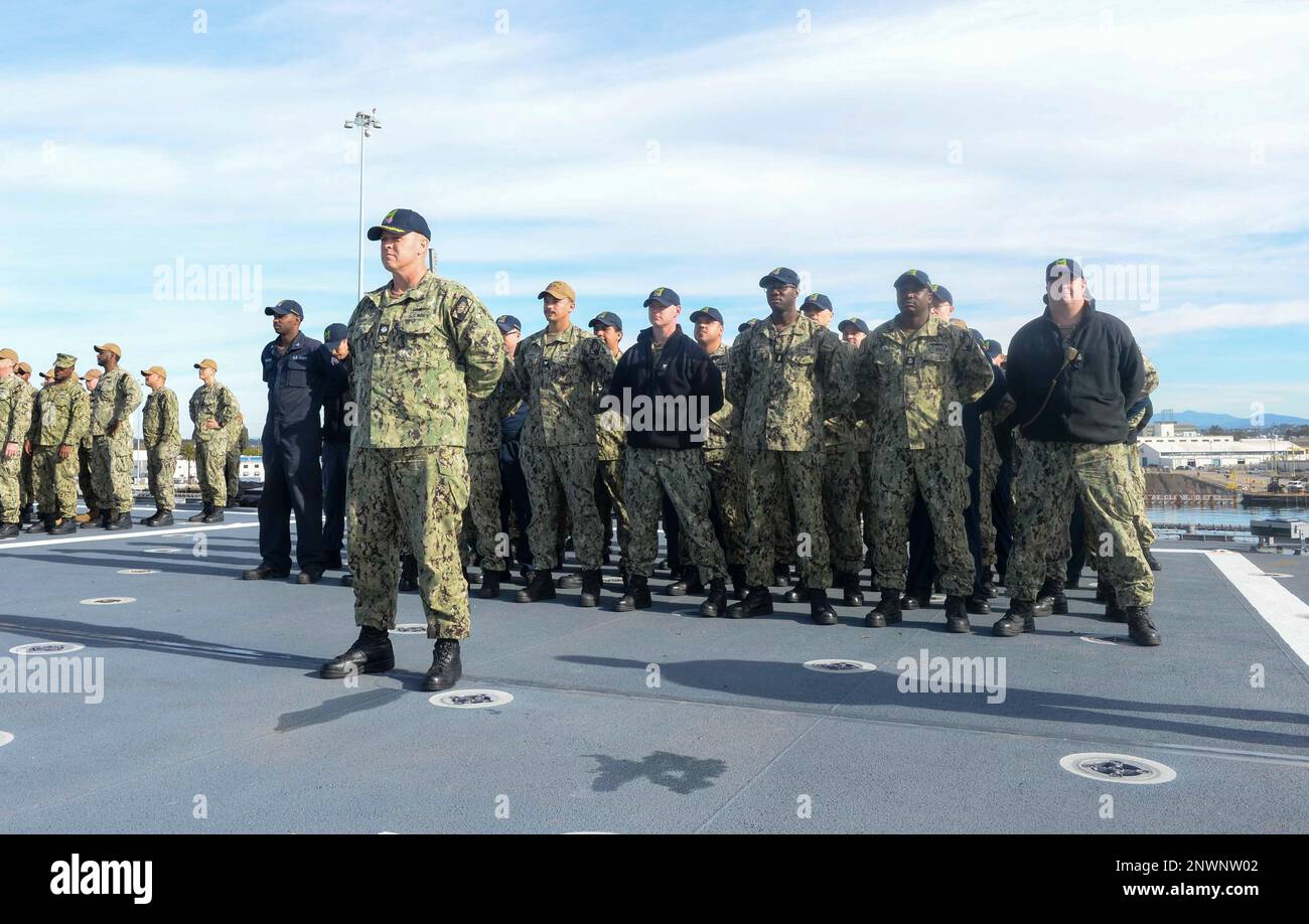 Uss mobile lcs 26 blue crew hi-res stock photography and images - Alamy