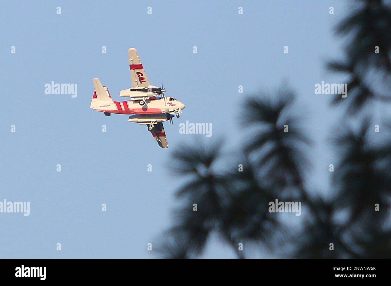 Cal Fire air tanker 88 returns to the Grass Valley Air Attack Base ...