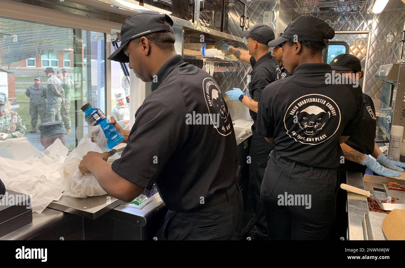 Culinarians hi-res stock photography and images - Alamy