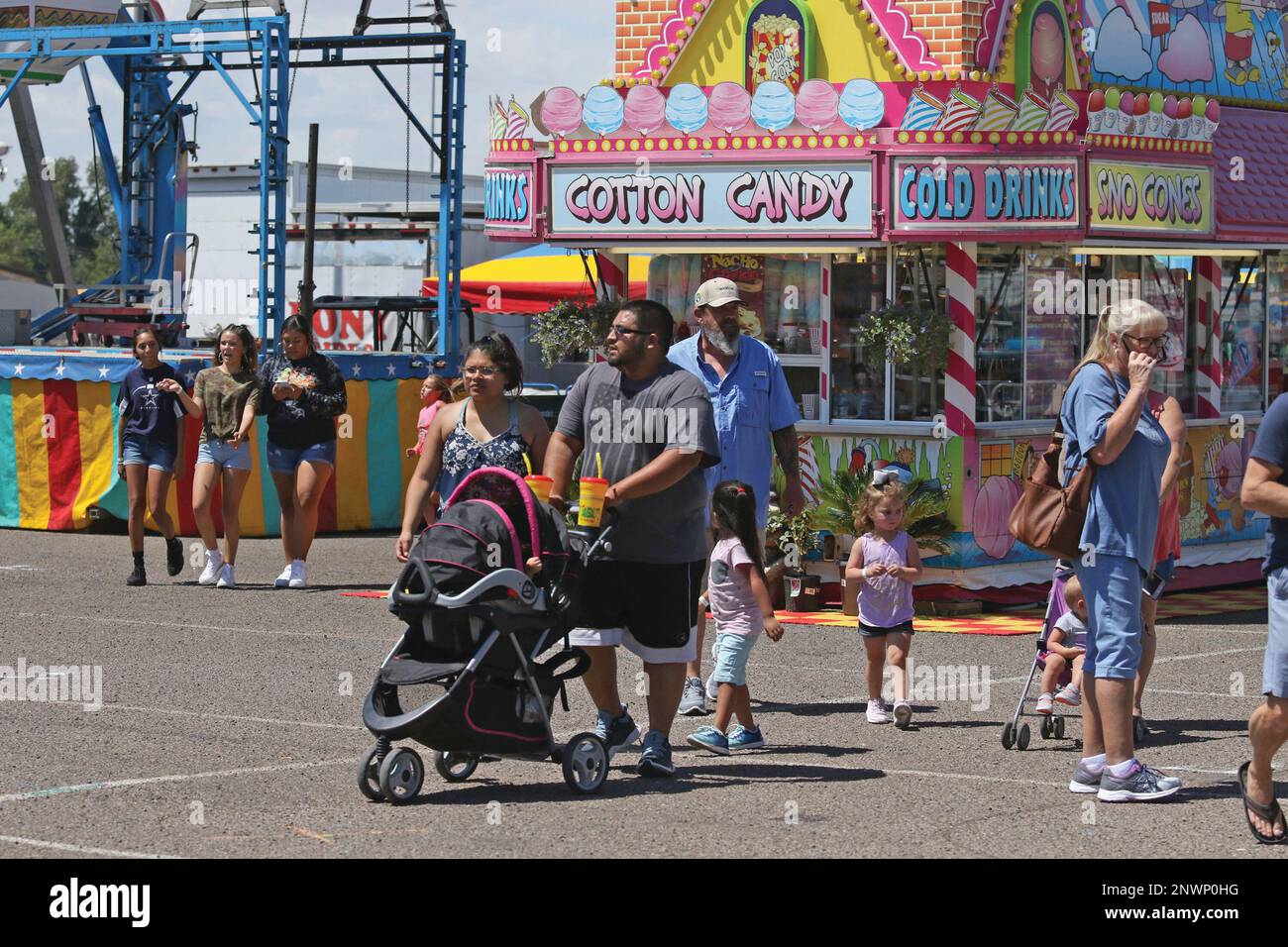 2018 Permian Basin Fair and Exposition attendees explore Saturday ...