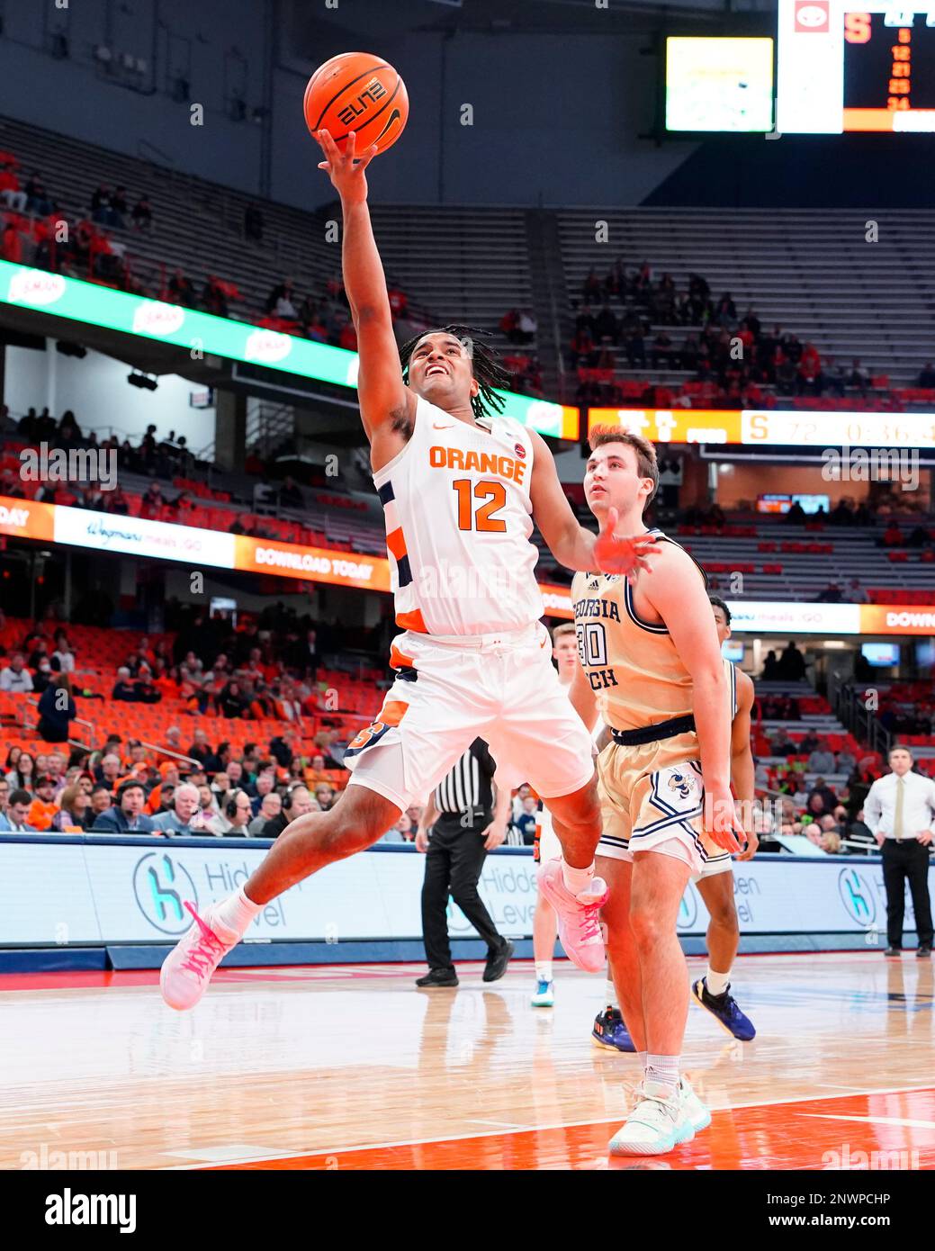 SYRACUSE, NY - FEBRUARY 28: Syracuse Orange Guard Anthony Clayton (12 ...