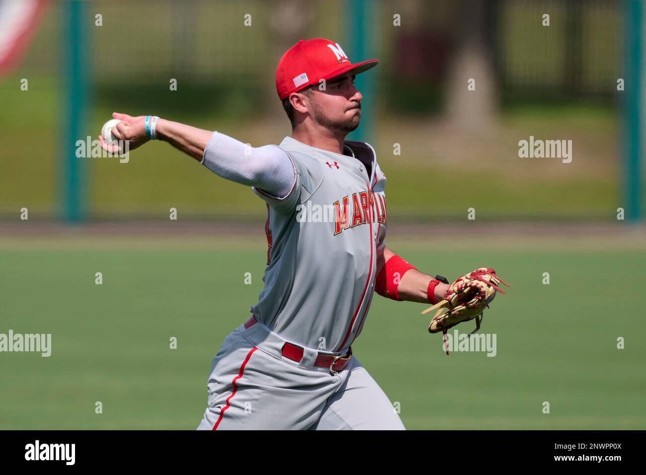 Maryland Terrapins Nick Lorusso (34) throws to first base during an ...